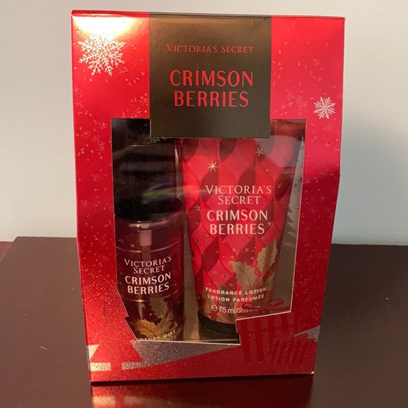 Victoria's Secret | Bath & Body | 2 Pc Crimson Berries Victorias Secret ...